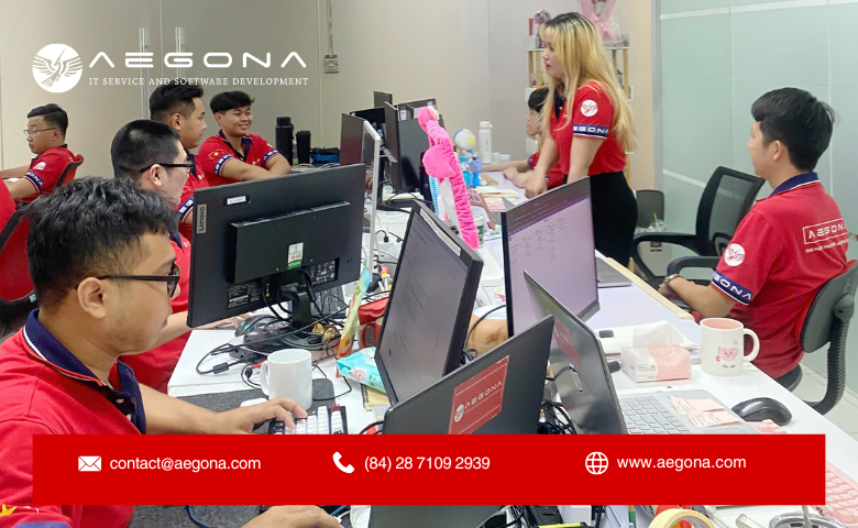 DeepSeek AI: The AI Assistant & Applications for Business | Aegona